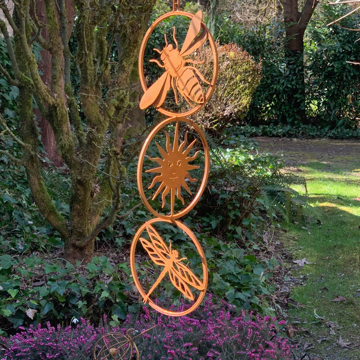 Triple Rings – Rusty Birds