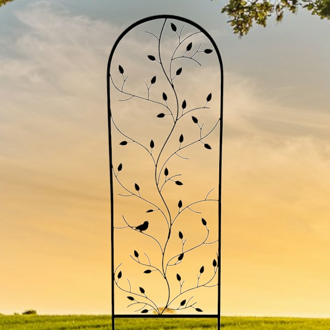 Trellises – Rusty Birds