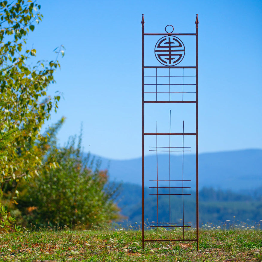 Trellises – Rusty Birds